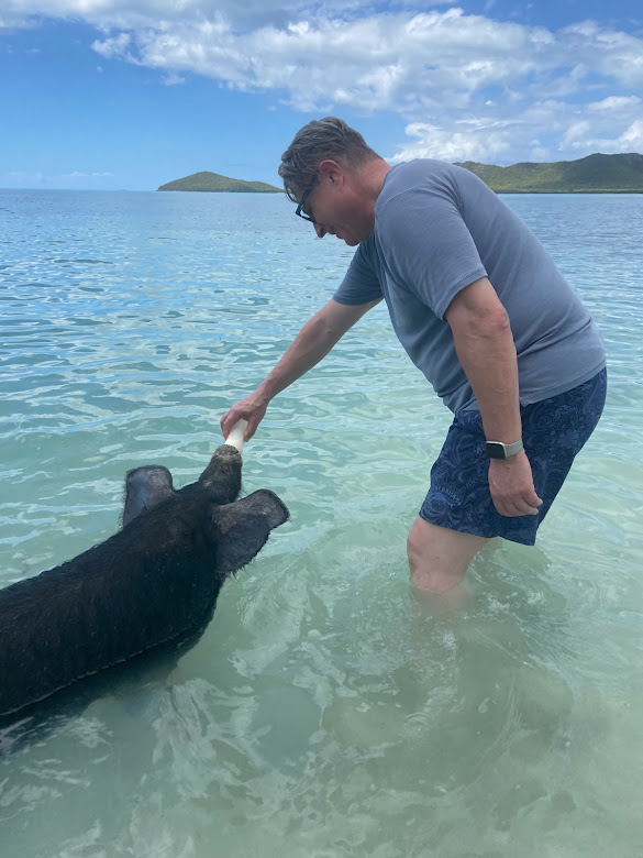 pigs-28-antigua-2023-day-5 – WeHeartDisney